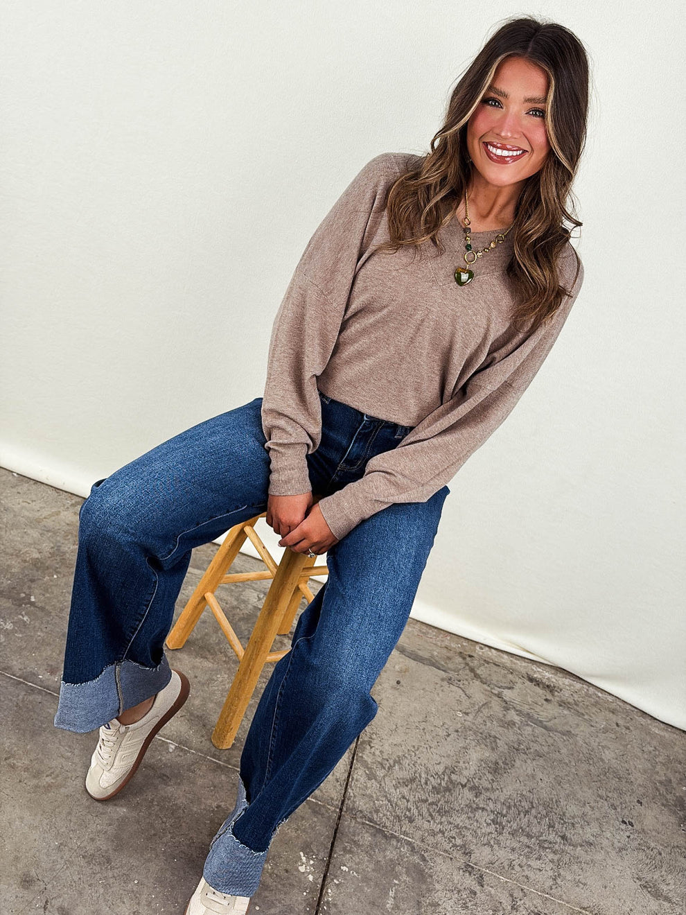 Lean On Me Deep V-Neck Sweater – Glamour Farms Boutique